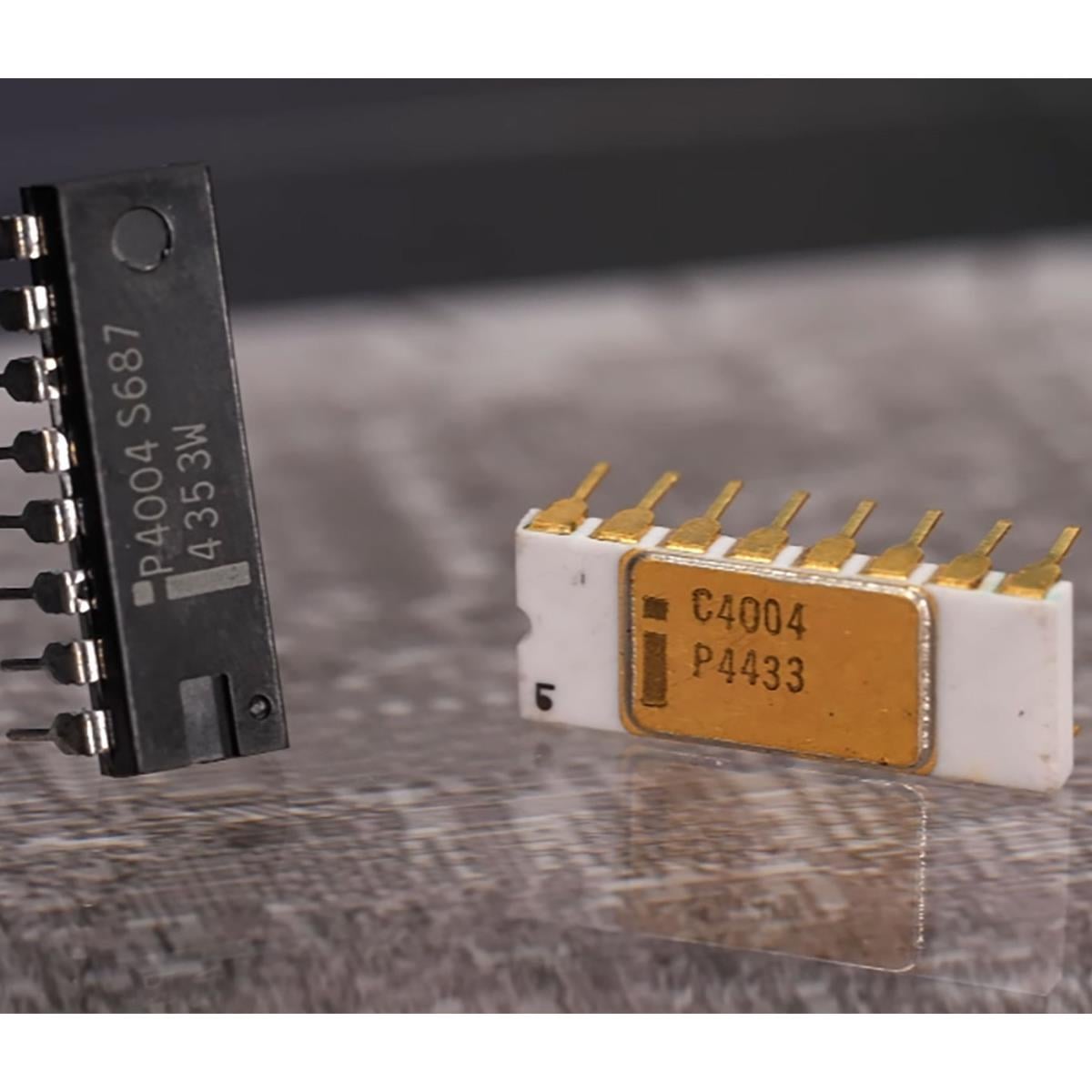 Intel 4004 Computer Microprocessor