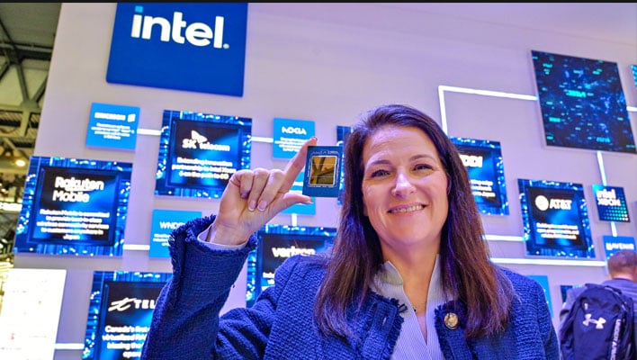 Intel Products Chief Michelle Holthaus To Depart After 30 Years Amid ...