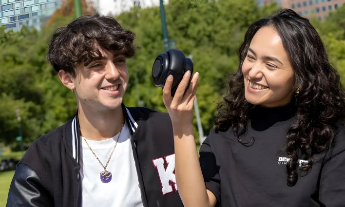 TDM Neo Shape-Shifting Headphones Double As A Portable Speaker ...